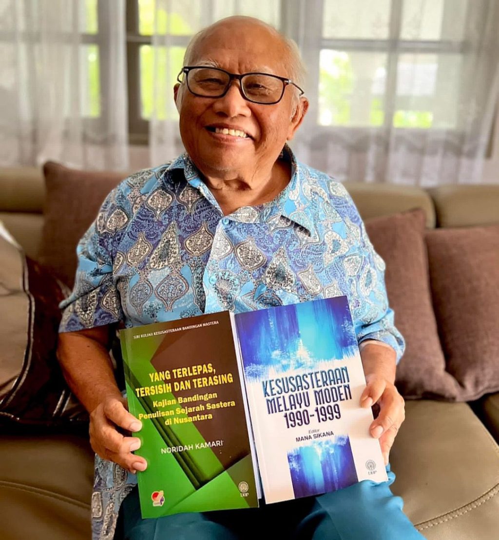 Mana Sikana: Pemikir Teori Sastera Mandiri dan Pengkritik Sastera Berseni