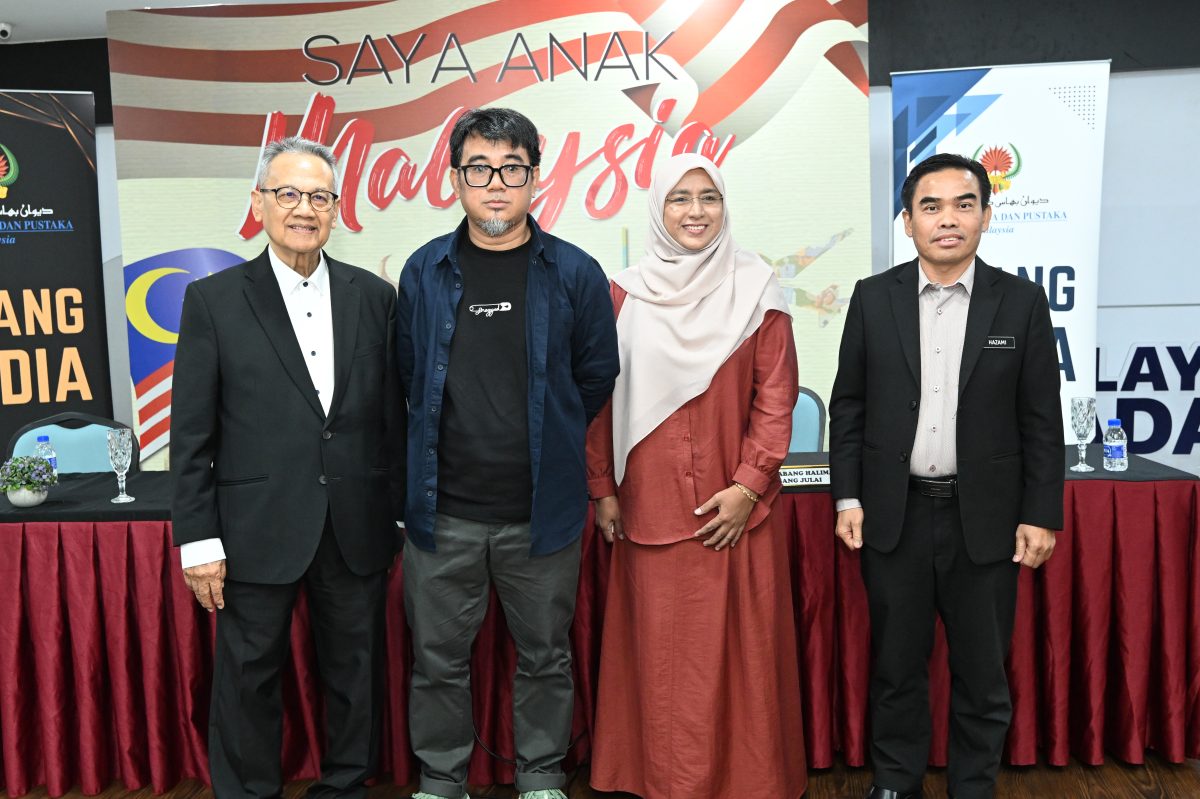 Roslan Jomel dan Hafizah Iszahanid Penerima SEA Write Award 2024 dan 2025